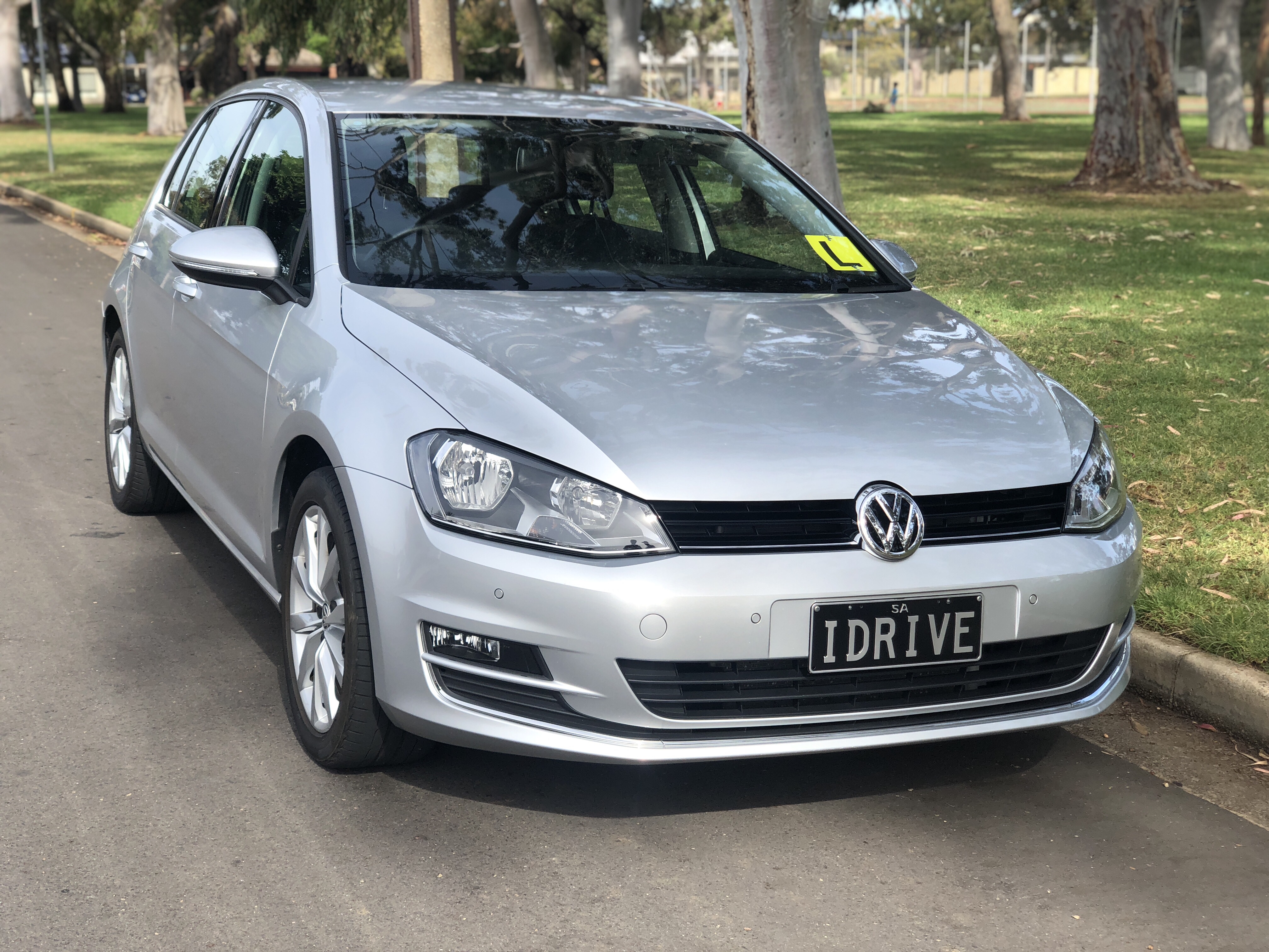 iDrive – School of Motoring